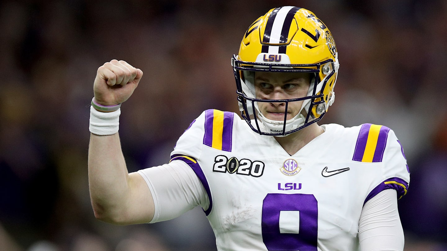 Texas media really reaches with laughable comparison between Arch ...