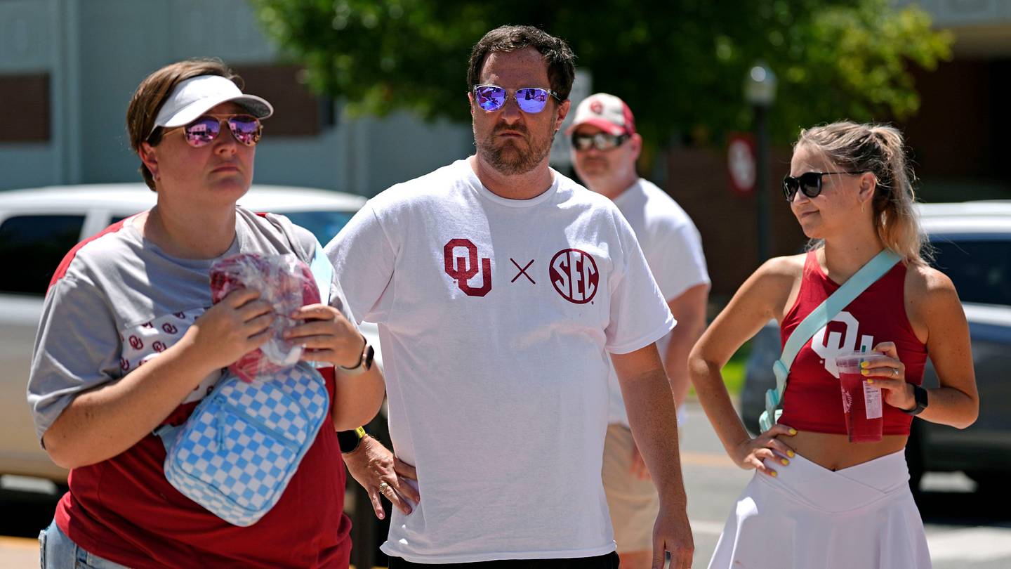 SEC Day: Party in the Palace Quotes From Oklahoma Supporters, Students ...