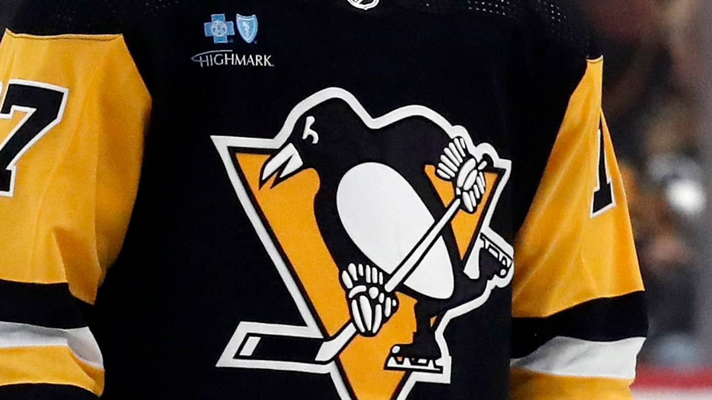 Report: Favorite Emerges for Penguins Next Coach