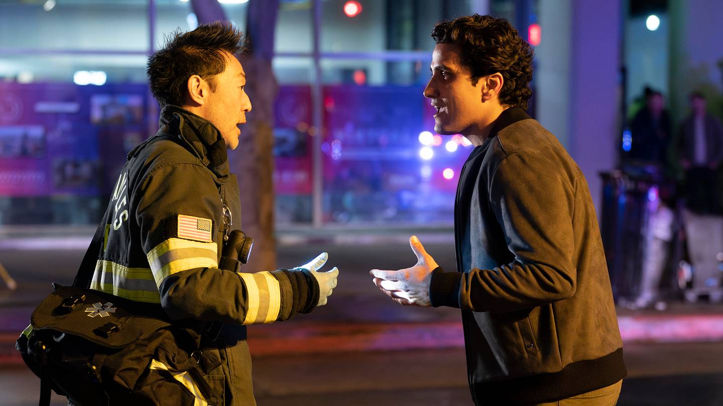 911 season 7 episode 2 guest stars include the return of a familiar face