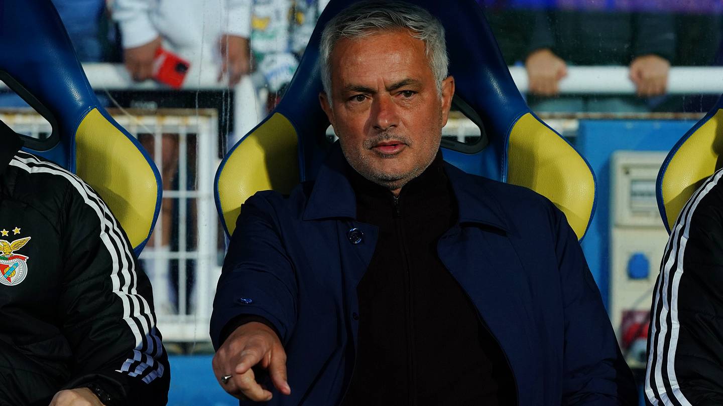 Jose Mourinho has made surprising transfer choice between Arsenal and ...