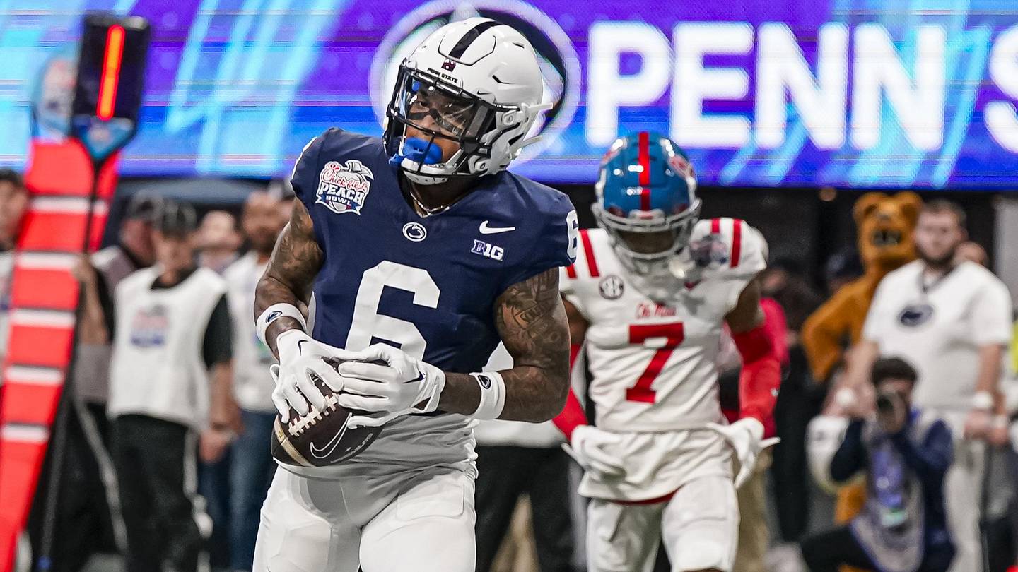 Top Penn State wide receiver lands with SEC contender out of transfer ...