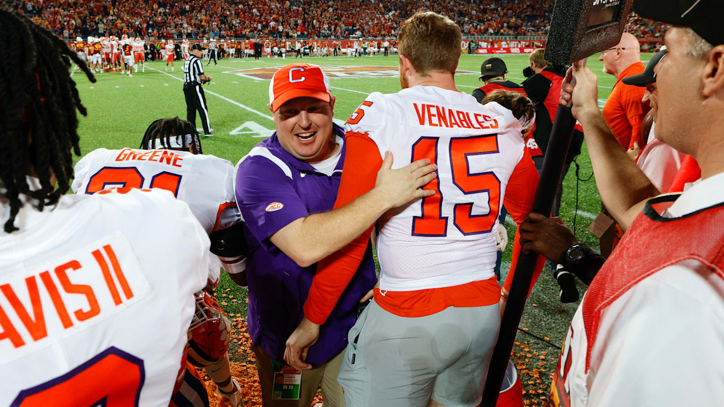 Defensive coordinator Wes Goodwin not returning to Clemson, per report