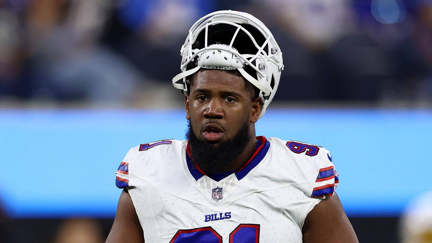 Projecting Ed Oliver's 2024 stats with Buffalo Bills