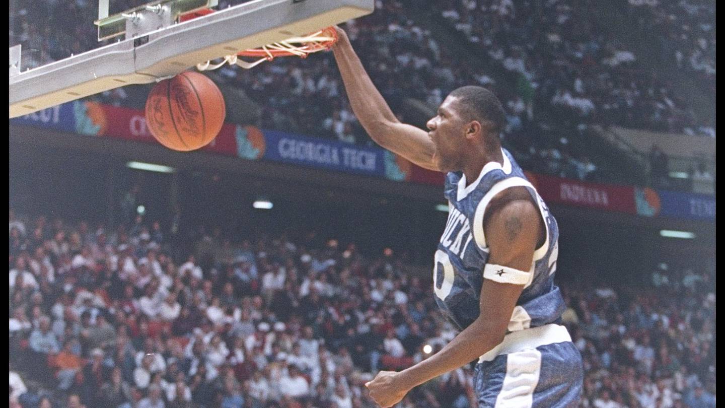 Kentucky’s denim uniforms are back and the undefeated myth is almost true