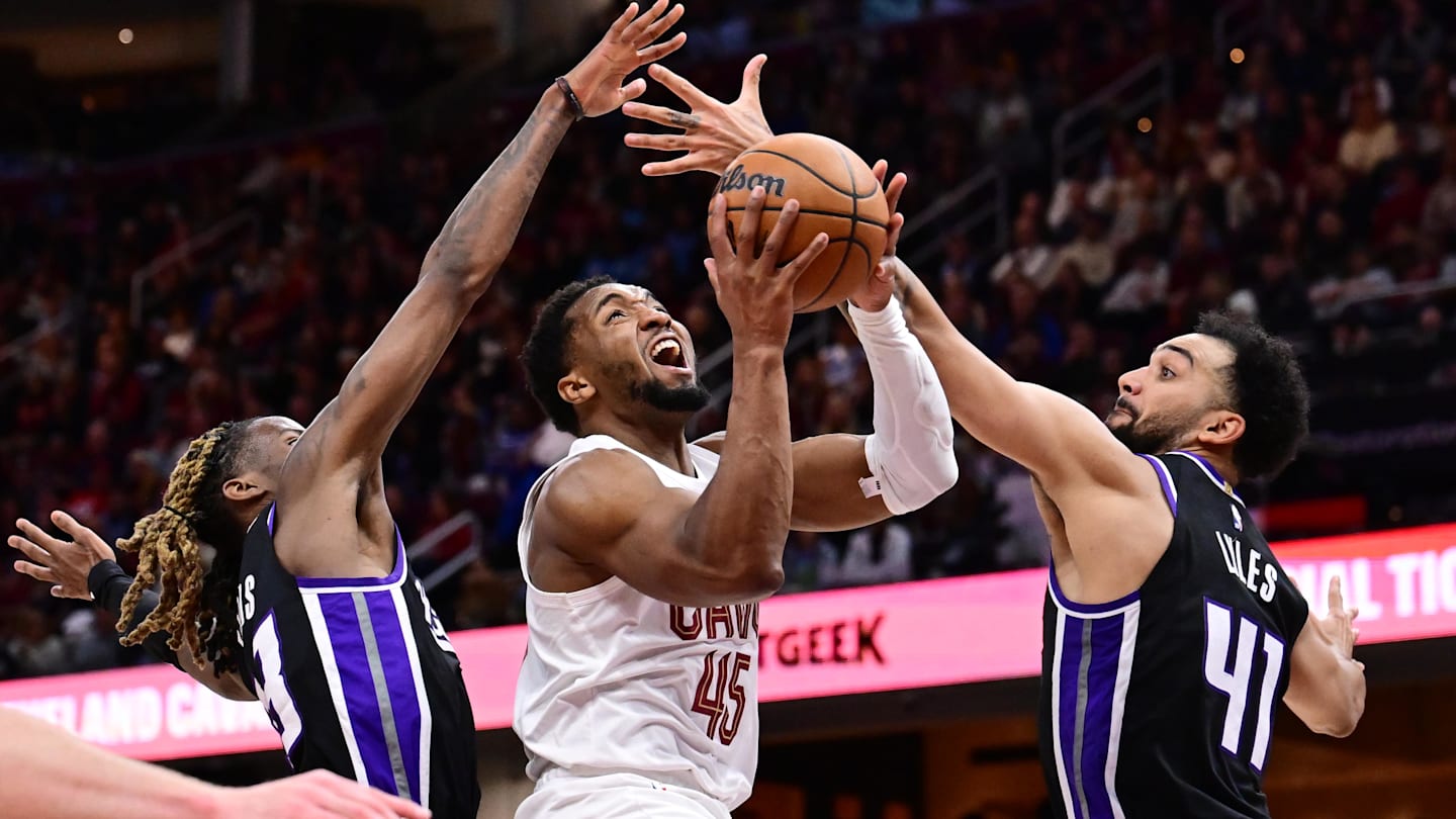 Where To Watch the Cleveland Cavaliers vs. Sacramento Kings Game ...