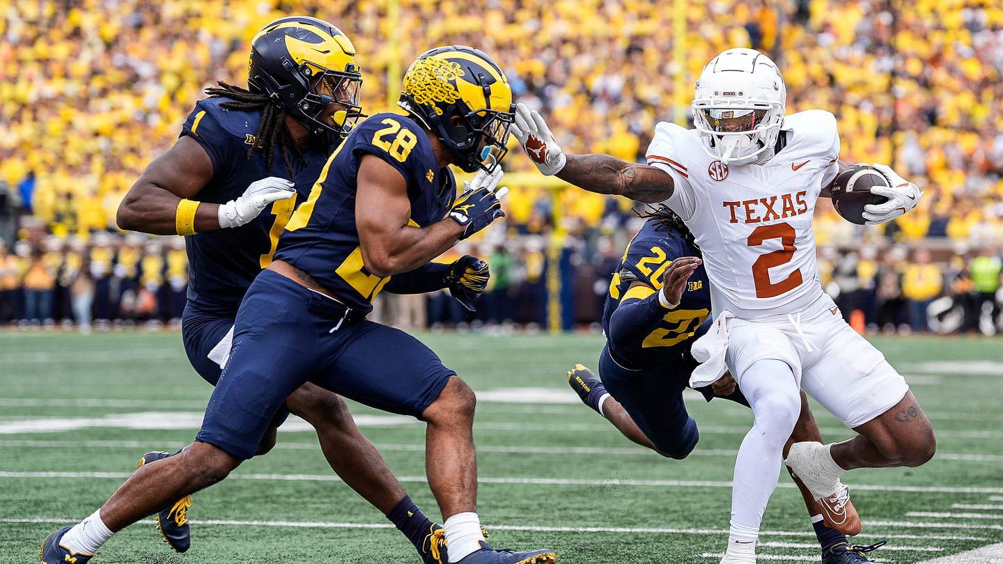 Takeaways: Texas dominates Michigan in the Big House
