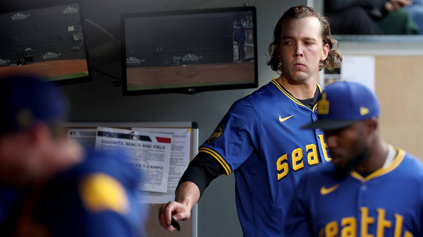 Mariners' 2025 season hangs in the balance after Logan Gilbert forearm ...