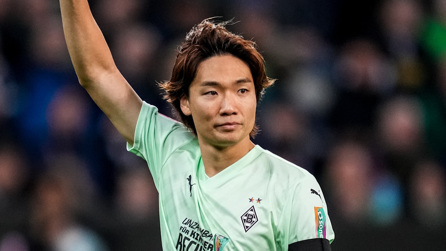 Tottenham presented with opportunity to secure Ko Itakura's signature