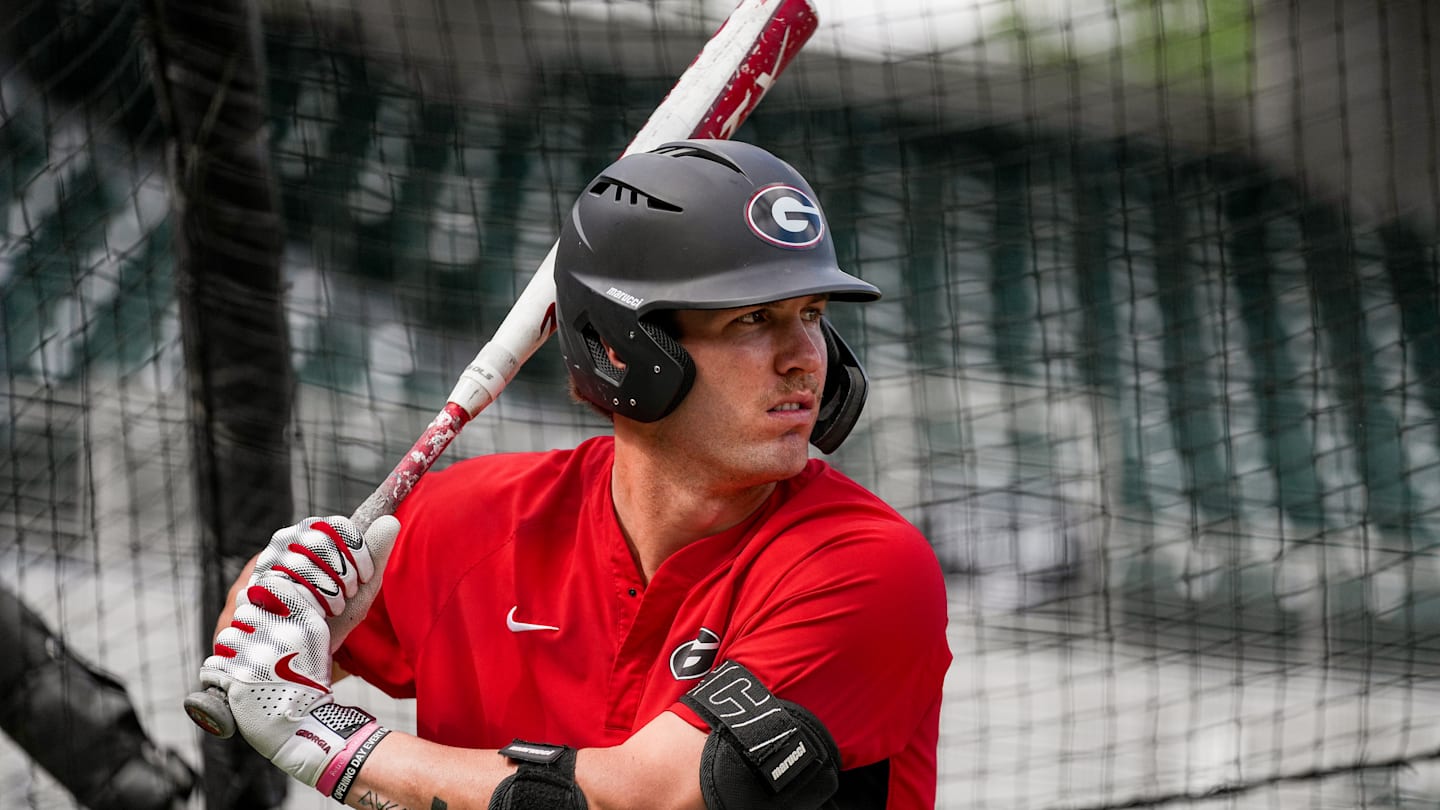 LIVE Updates: Georgia Bulldogs vs Georgia Tech Yellow Jackets