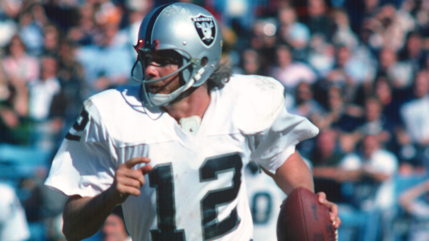 Every Raiders starting quarterback ever: Full list