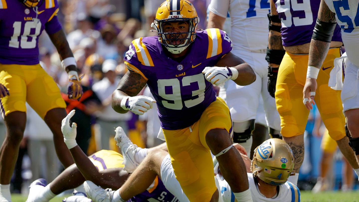 The LSU Football team is eyeing a Top-100 Commitment at the All ...