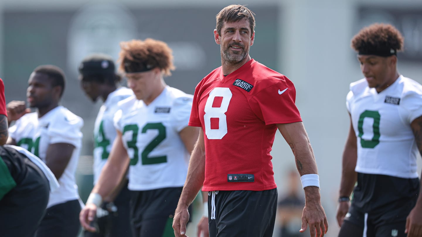 Is Aaron Rodgers playing today? Latest update on the NY Jets QB