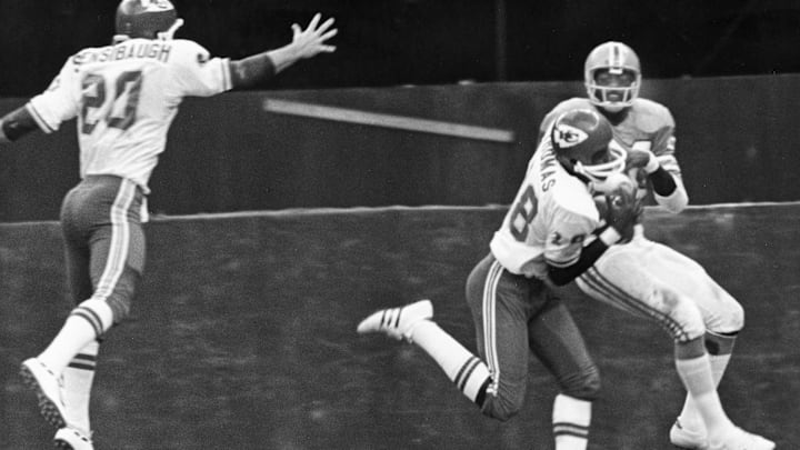 emmitt thomas position