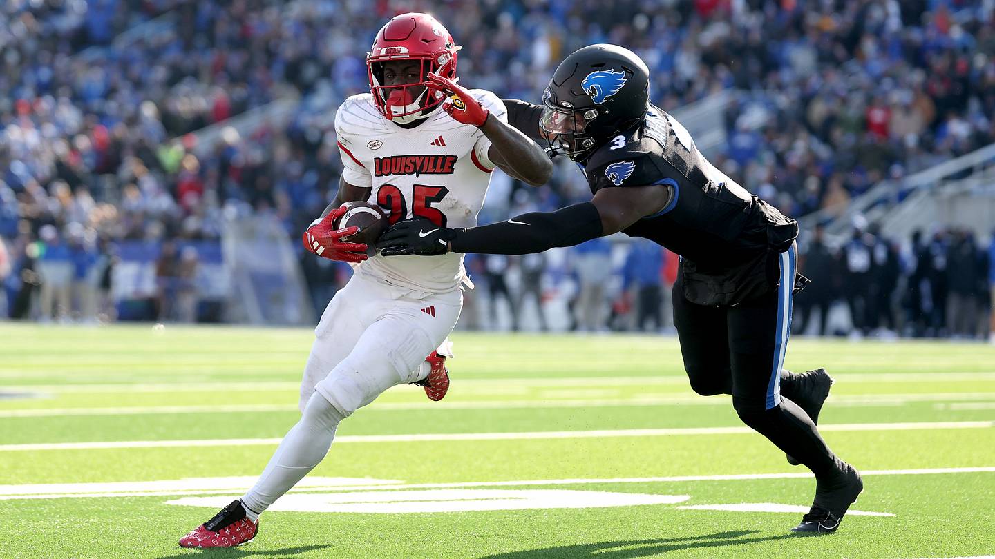 Louisville football's ugly first half has Cardinals fans fearing the ...
