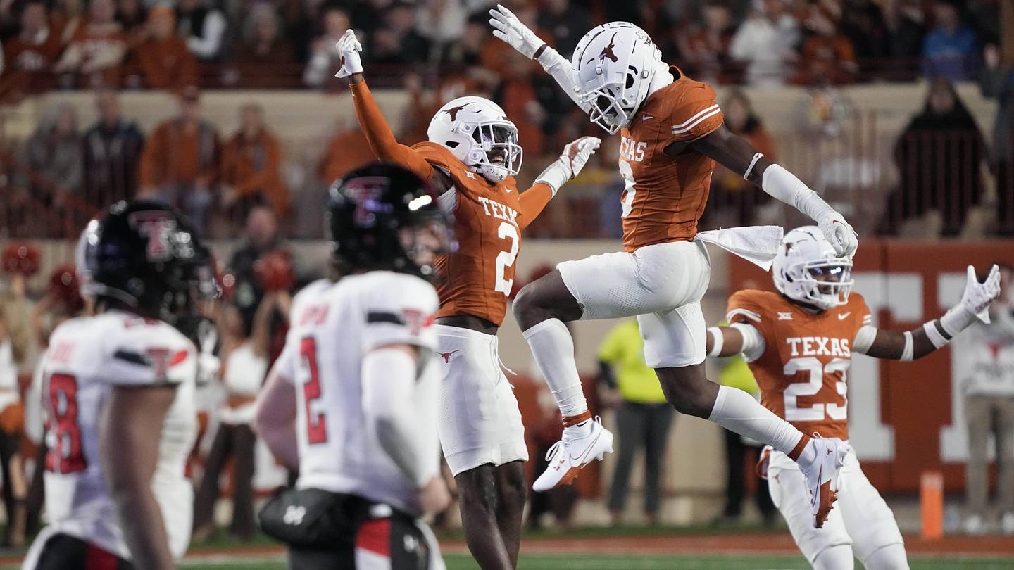 Joey McGuire Wants Texas Longhorns in Round 1 Of College Football Playoff