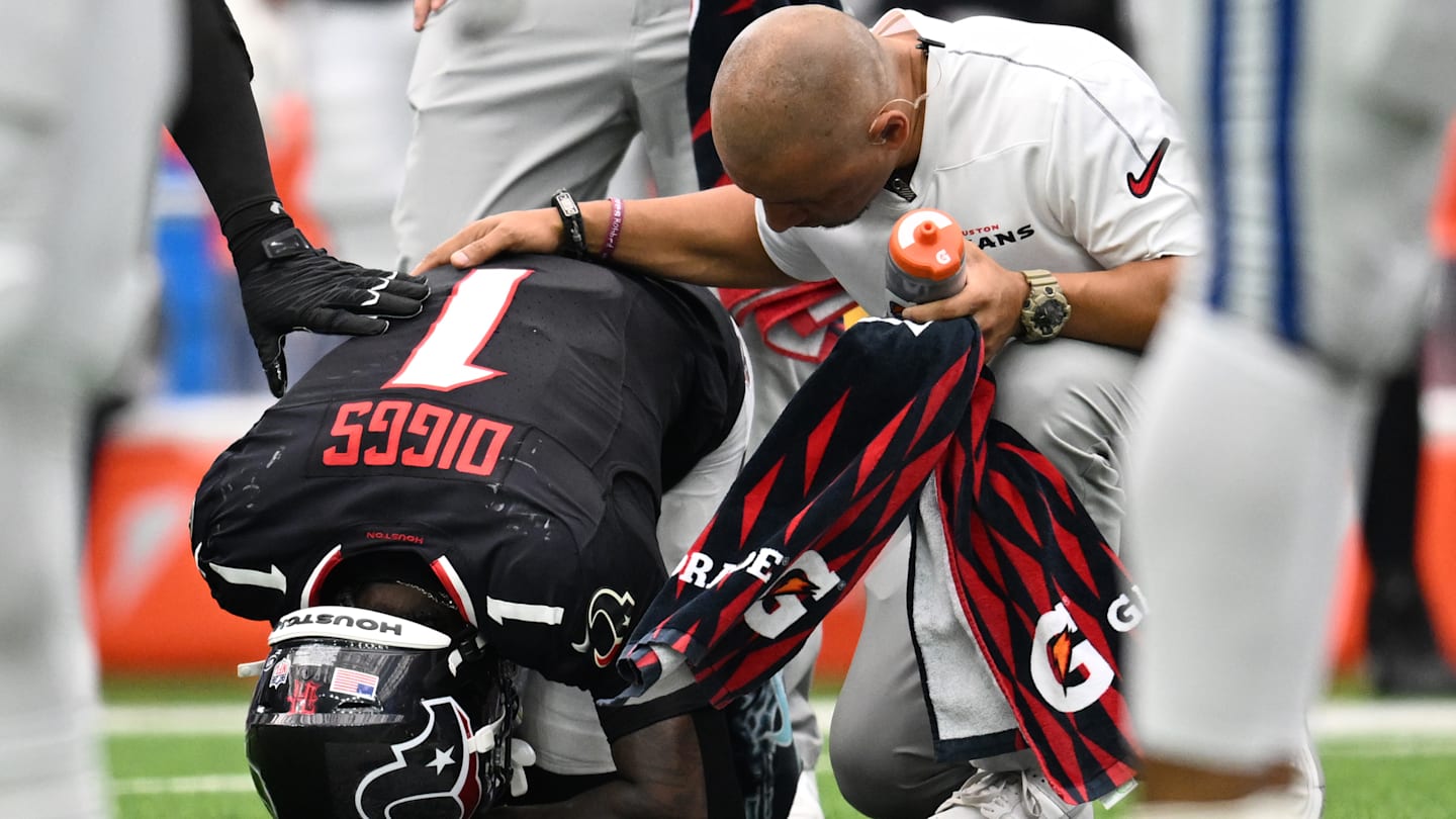 Patriots insider has a scary take on Stefon Diggs' injury for the 2025 ...