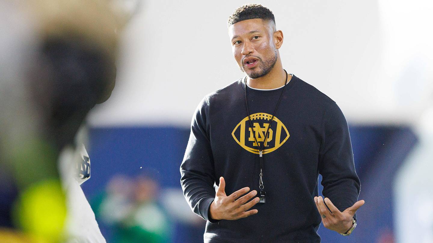Marcus Freeman Following Lou Holtz’s Late-’80s Blueprint at Notre Dame
