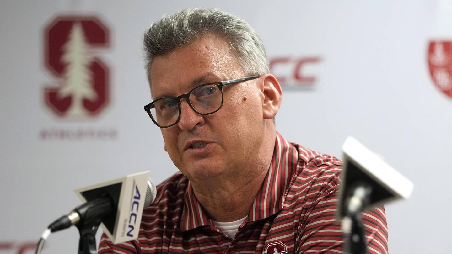 The Pipeline Stanford's Kyle Smith Could Build in the Transfer Portal