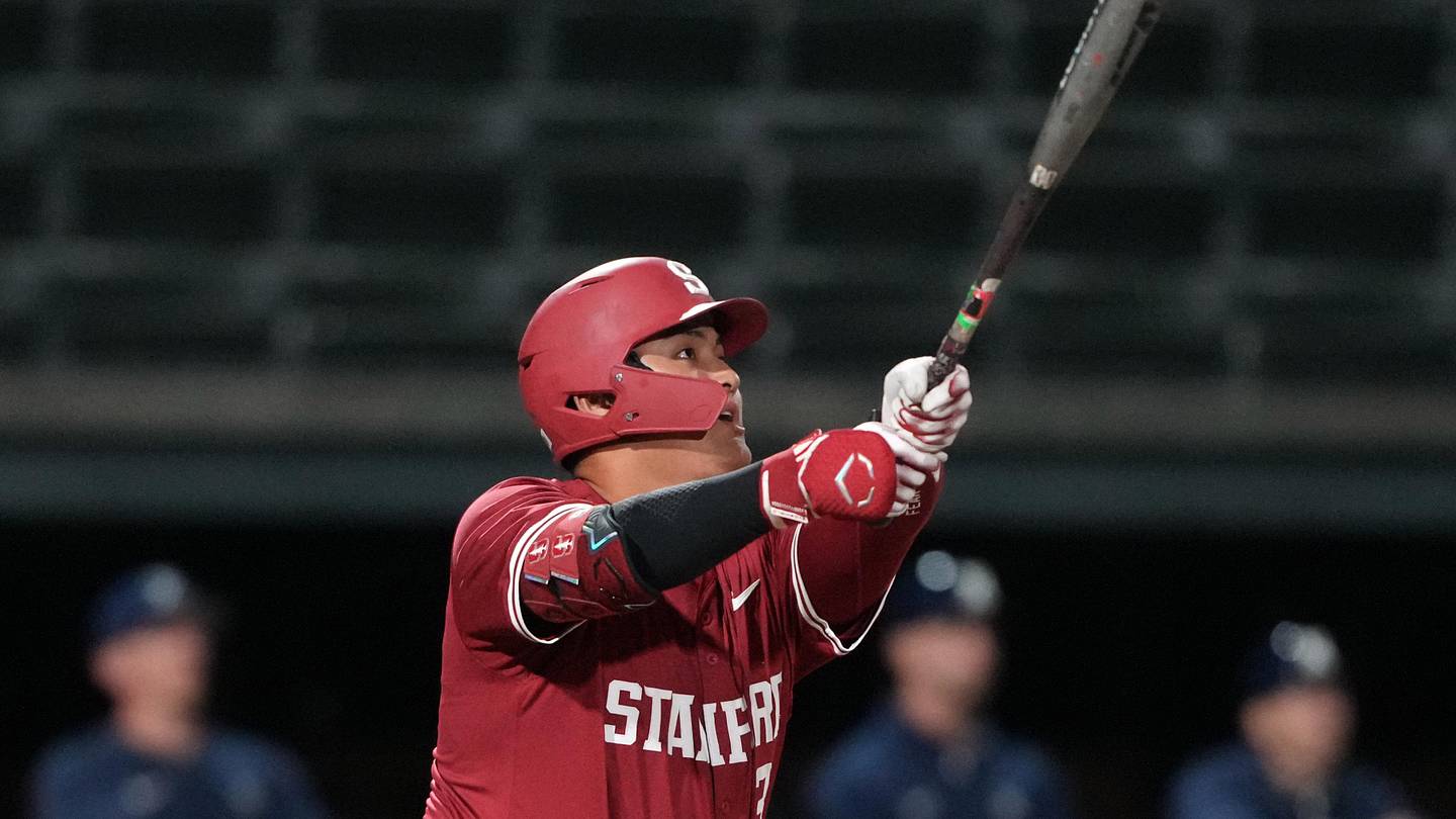 Stanford's Bench Bats Take Down Waseda University in Exhibition