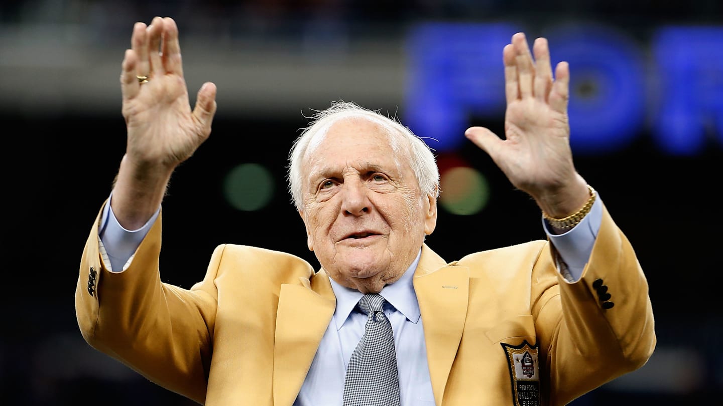 Legendary Pitt Panther Joe Schmidt passed away but No. 65's legacy lives on