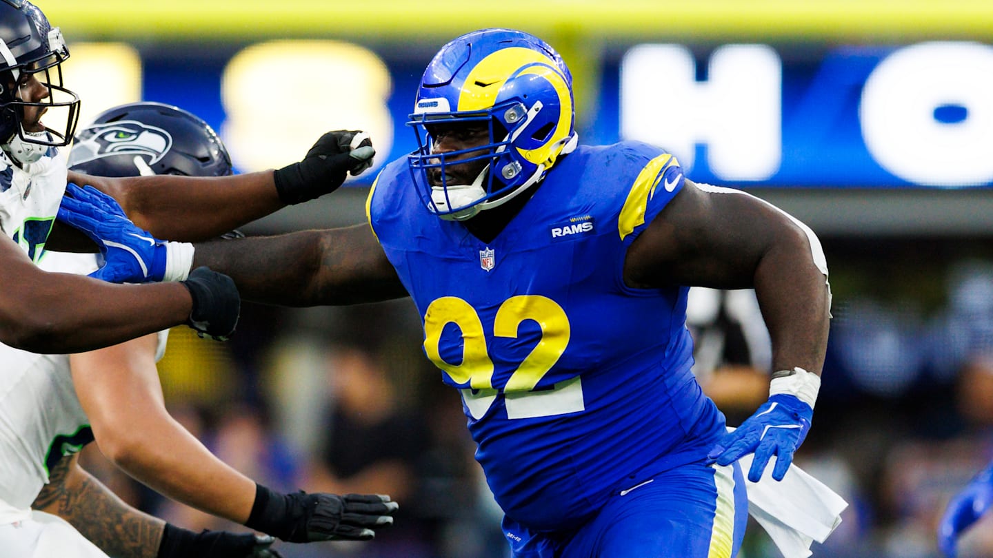 Colts sign one-year deal with Rams' Neville Gallimore