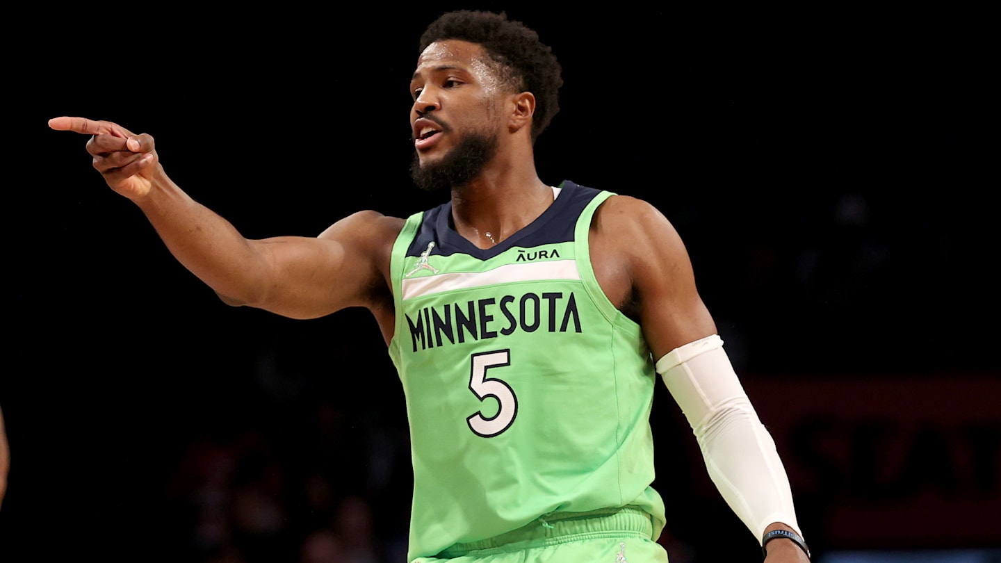 Every Timberwolves player in history to wear #5