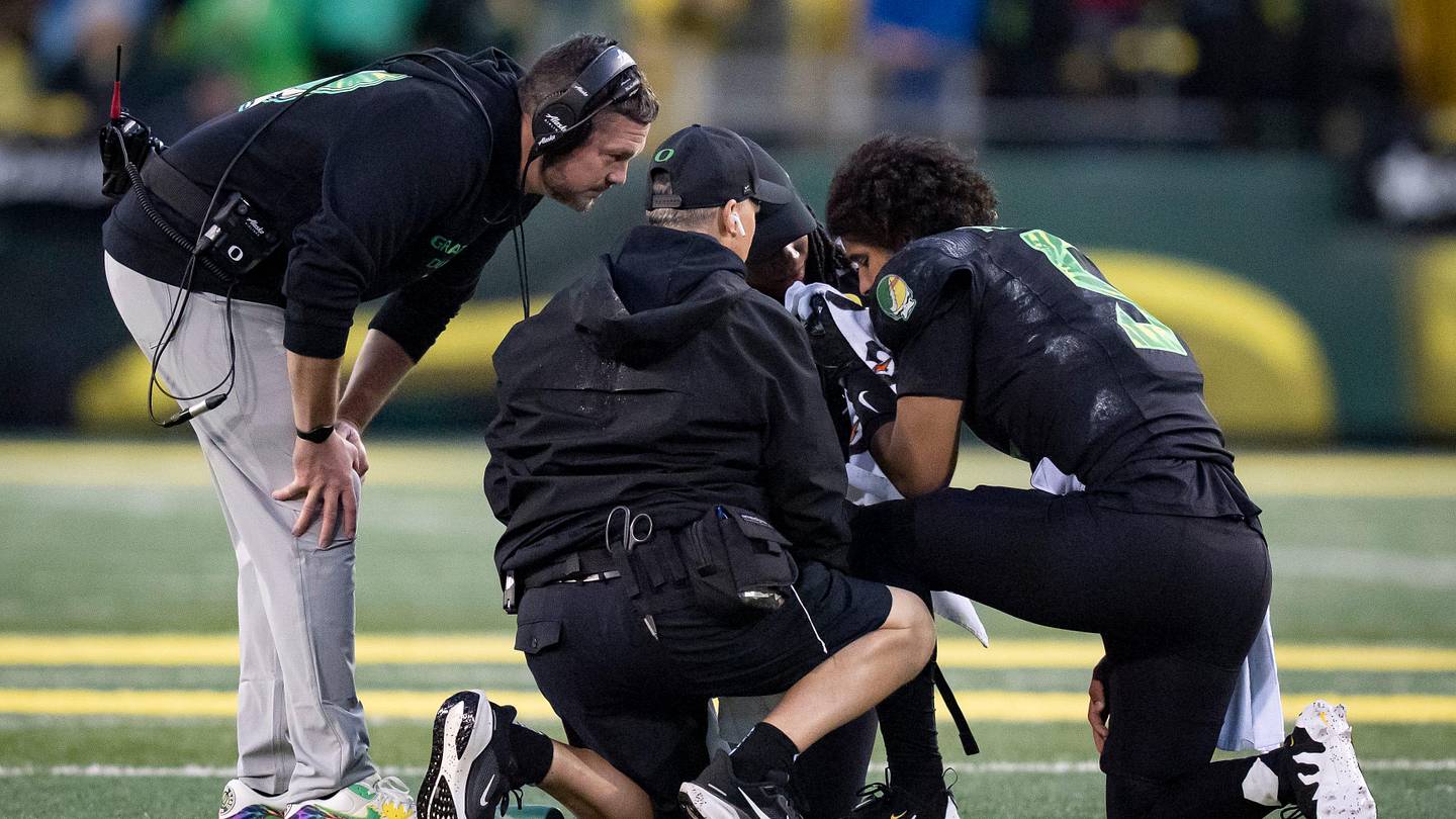Big Ten injury report released, outlines massive difficulty for Ducks