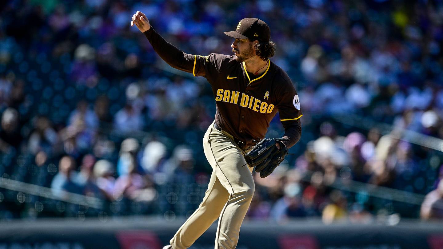 Cubs’ bizarre Dylan Cease response raises more questions than ...