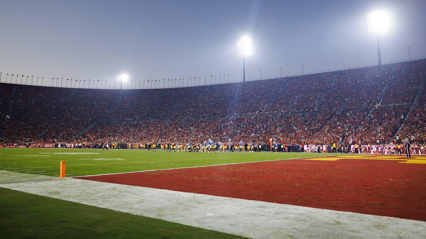 Signing Day 2026 HQ: USC sends clear message with No. 1 rated class