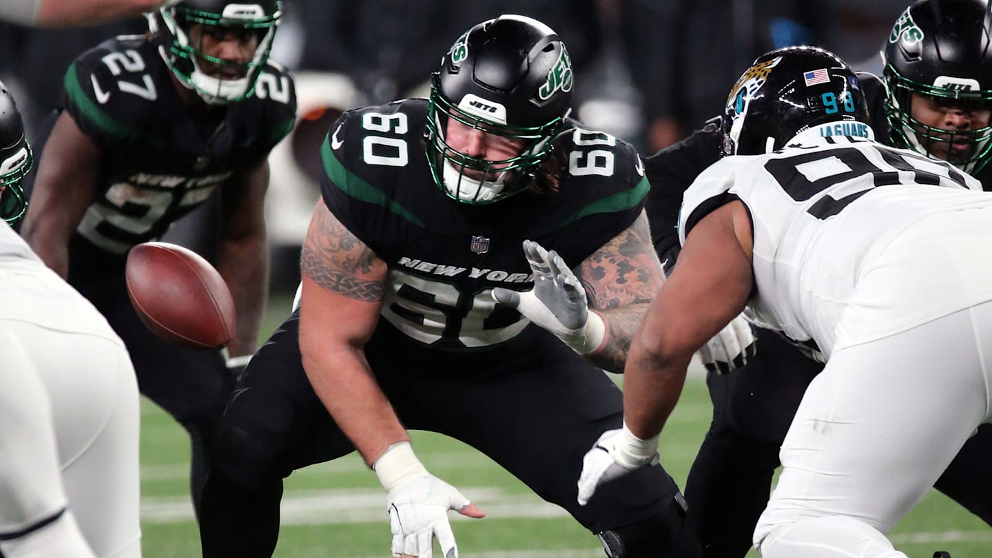 How the Connor McGovern re-signing affects the NY Jets roster plans