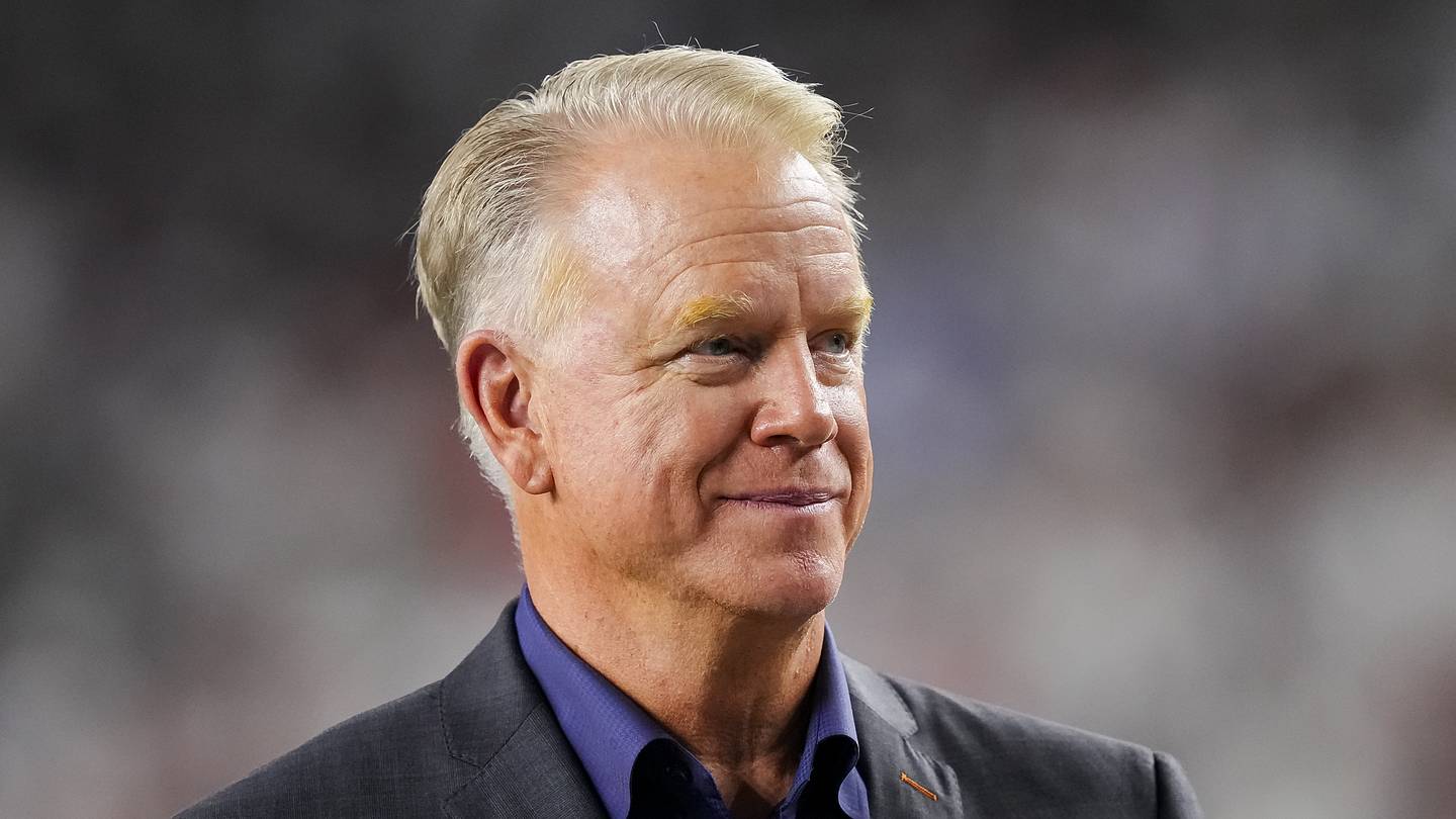 Boomer Esiason hints at when the Jets might acquire Davante Adams from ...