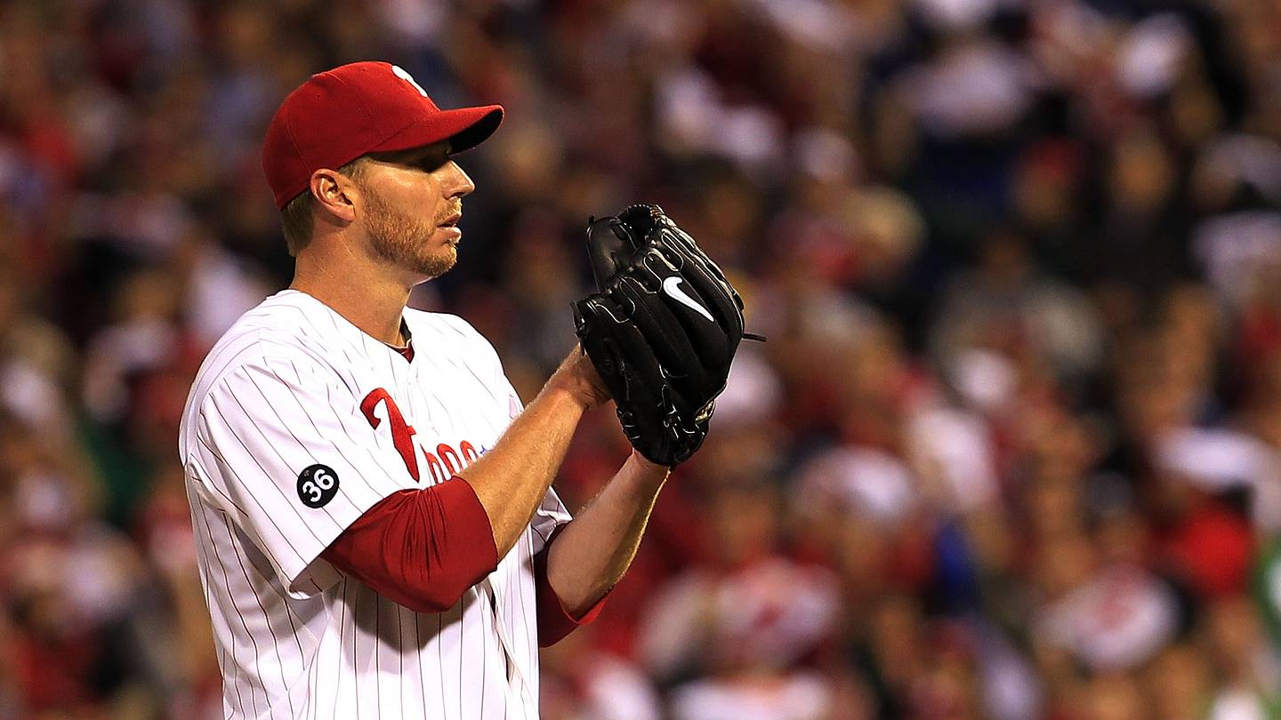 Emotional Roy Halladay tribute gives Phillies fans all the feels before ...