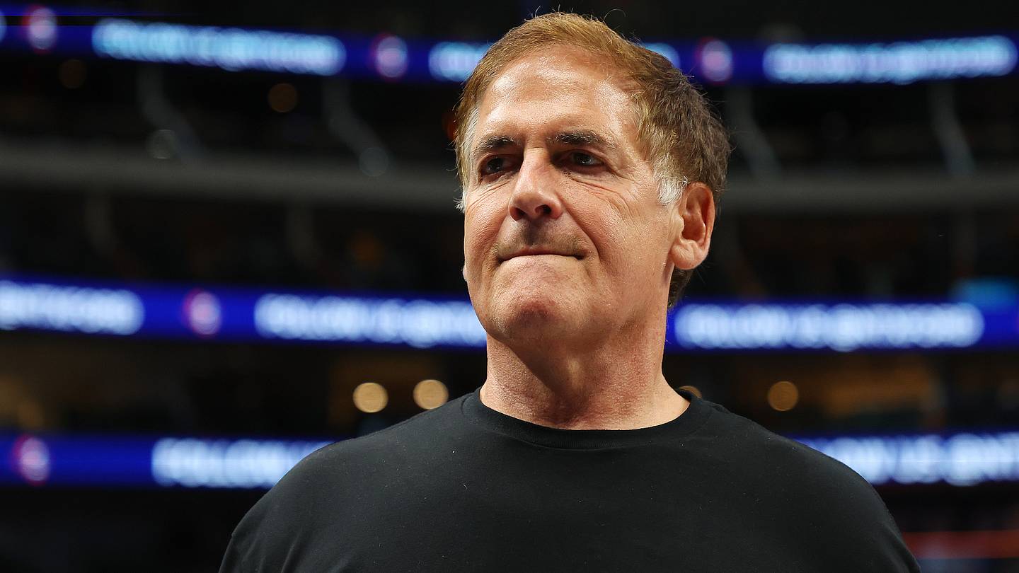It only took Mark Cuban eight words to break Mavs fans' hearts all over ...