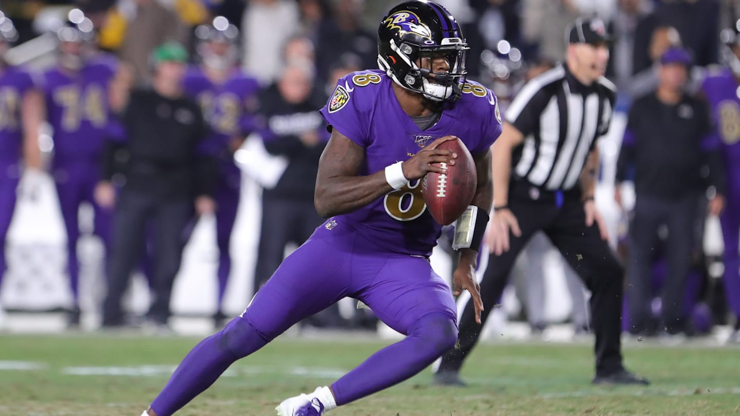 Which uniform are the Ravens wearing in Week 14?