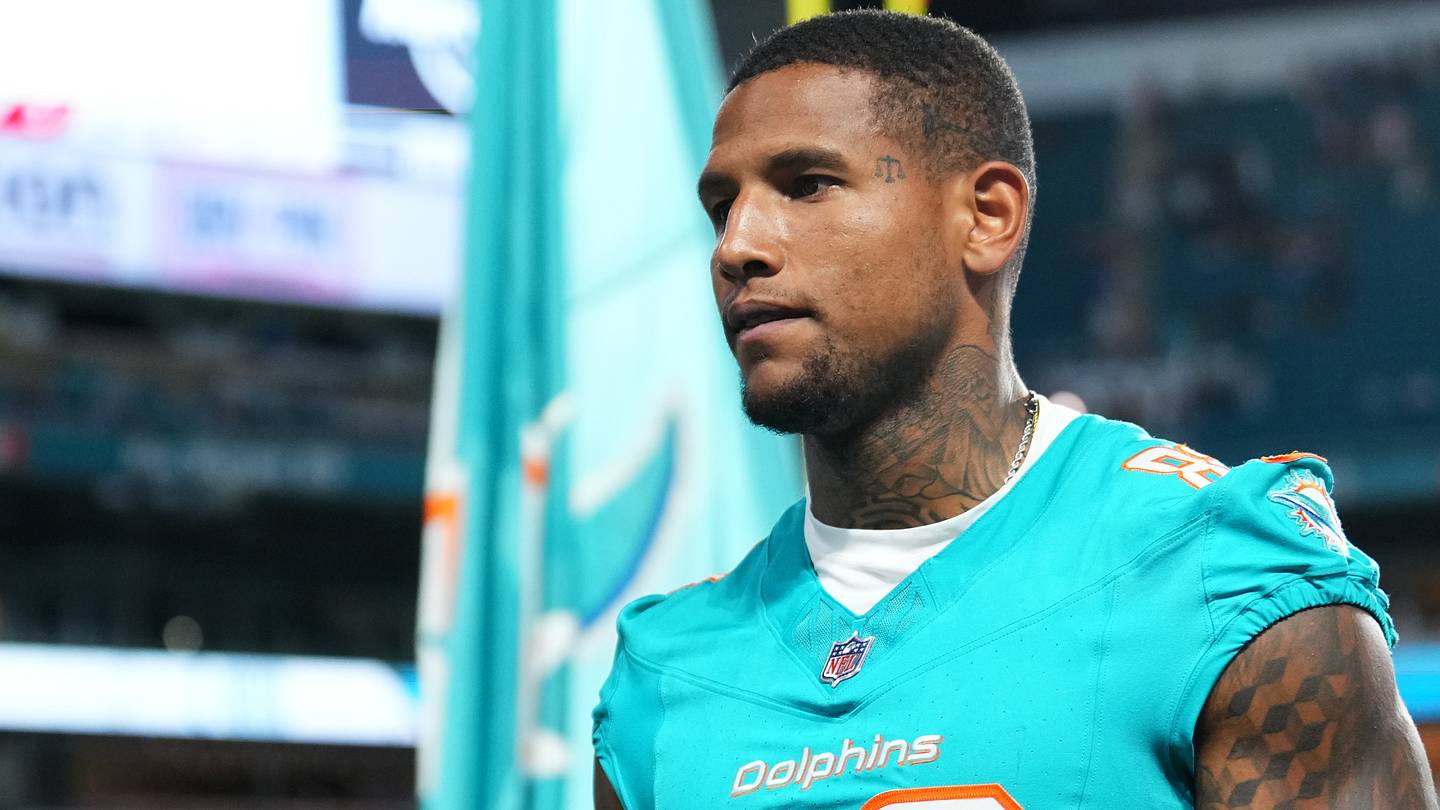 Darren Waller gamble reeks of regret as Dolphins turn to Giants ...