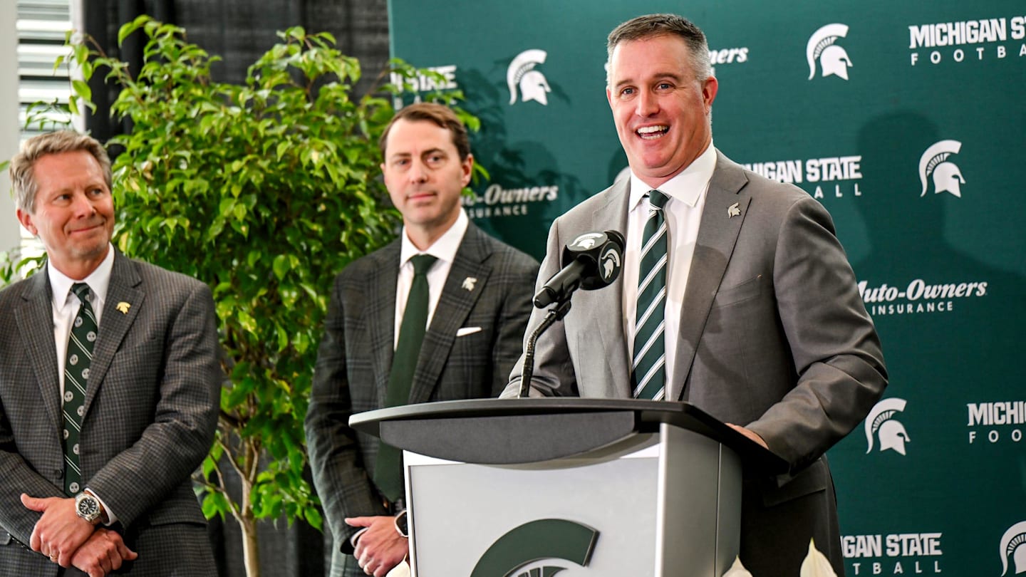 Pat Fitzgerald Hire Earns Praise from Spartan Legend Magic Johnson