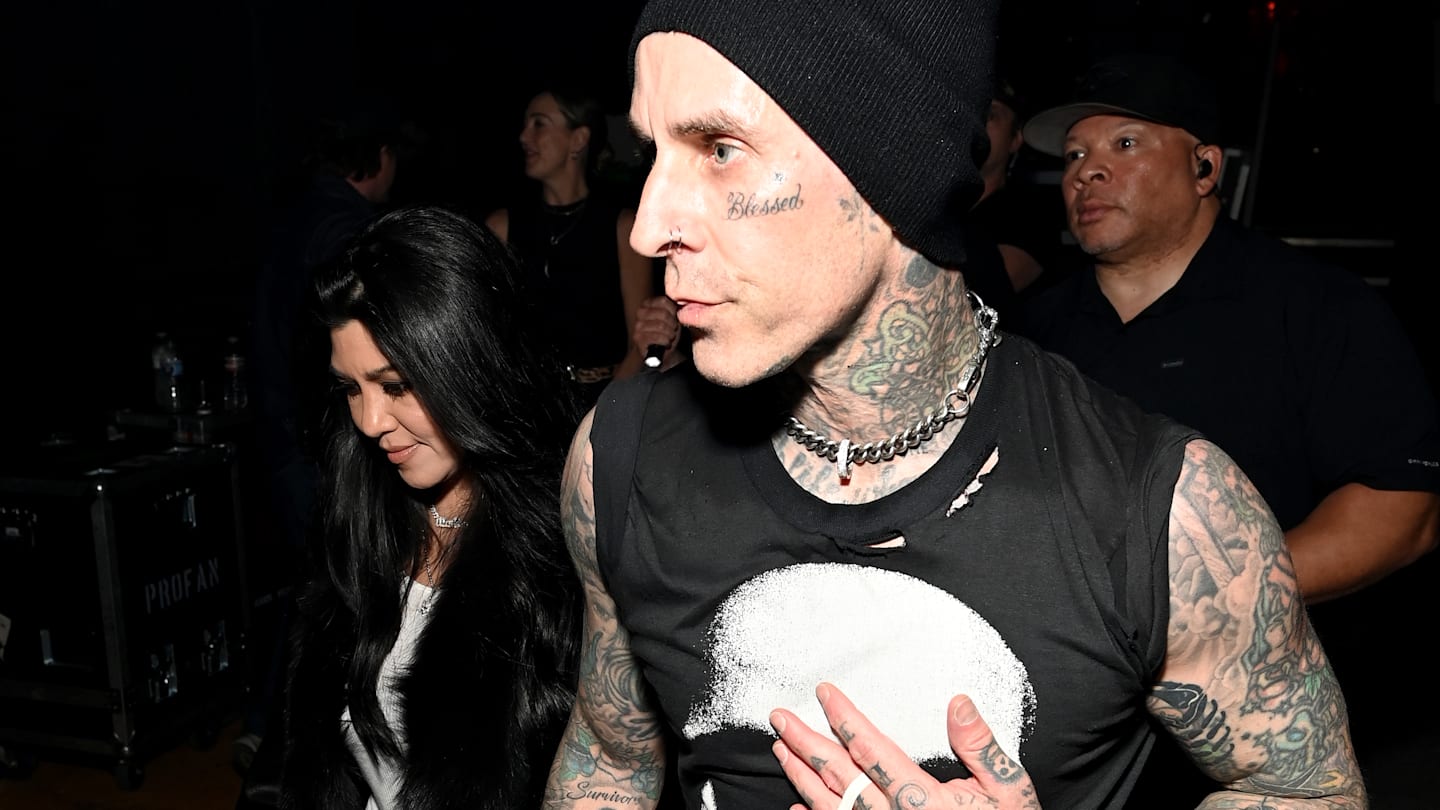 Kourtney Kardashian and Travis Barker bring the love to St. Orleans for ...