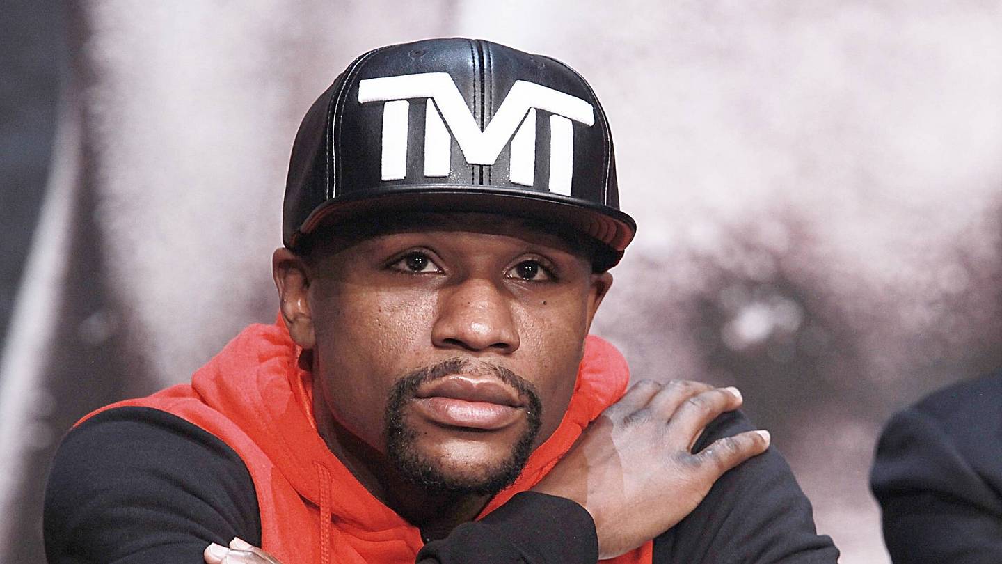 Manny Pacquiao Claims Floyd Mayweather Is ‘Scared To Death’ To Fight ...