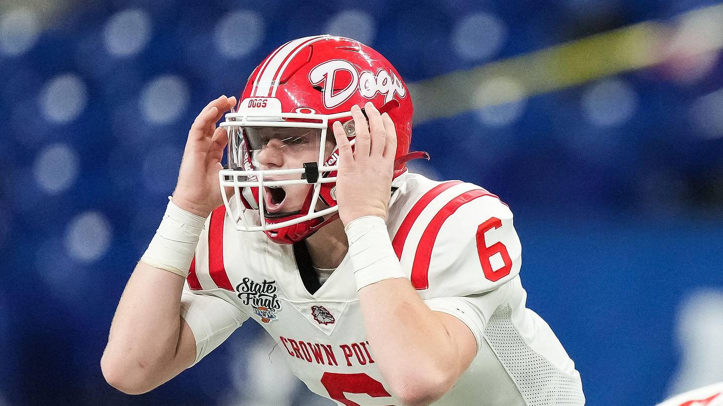Live score updates: Crown Point (Indiana) beats Arizona College Prep in ...