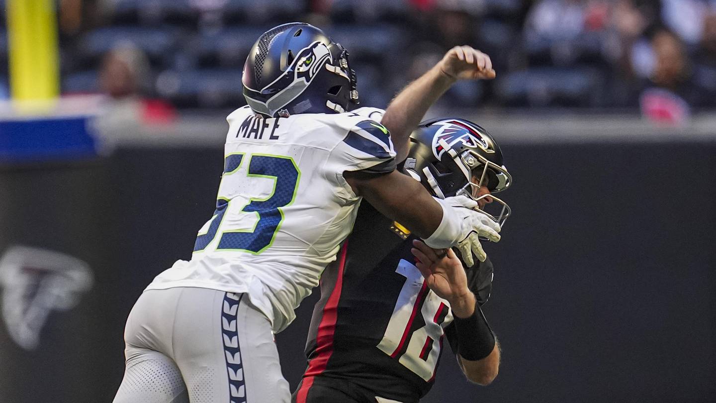 Falcons Embarrassing Loss to Seahawks Happened at Line of Scrimmage