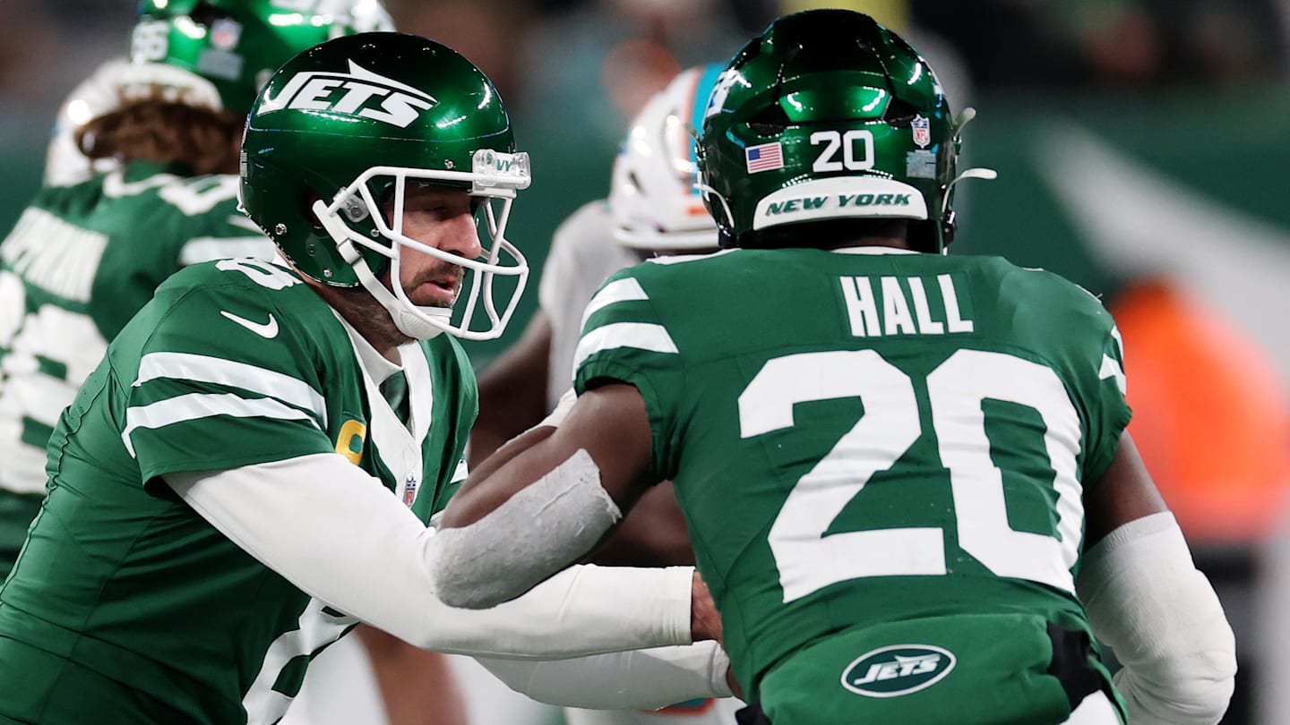 Jets' RB Breece Hall offers a breath of fresh air in a crucial contract ...