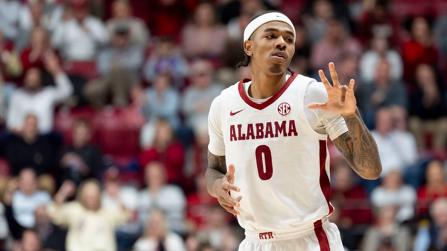 Will Labaron Philon play for Alabama against Auburn? Latest injury update