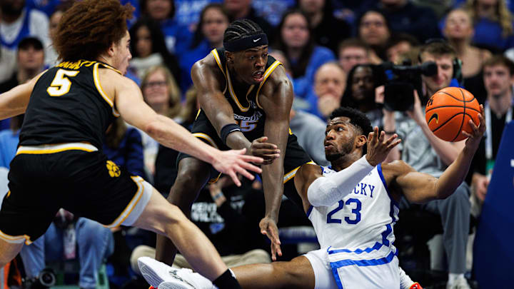 Live Blog as Mizzou Looks For First Win Ever at Rupp Arena Against Kentucky