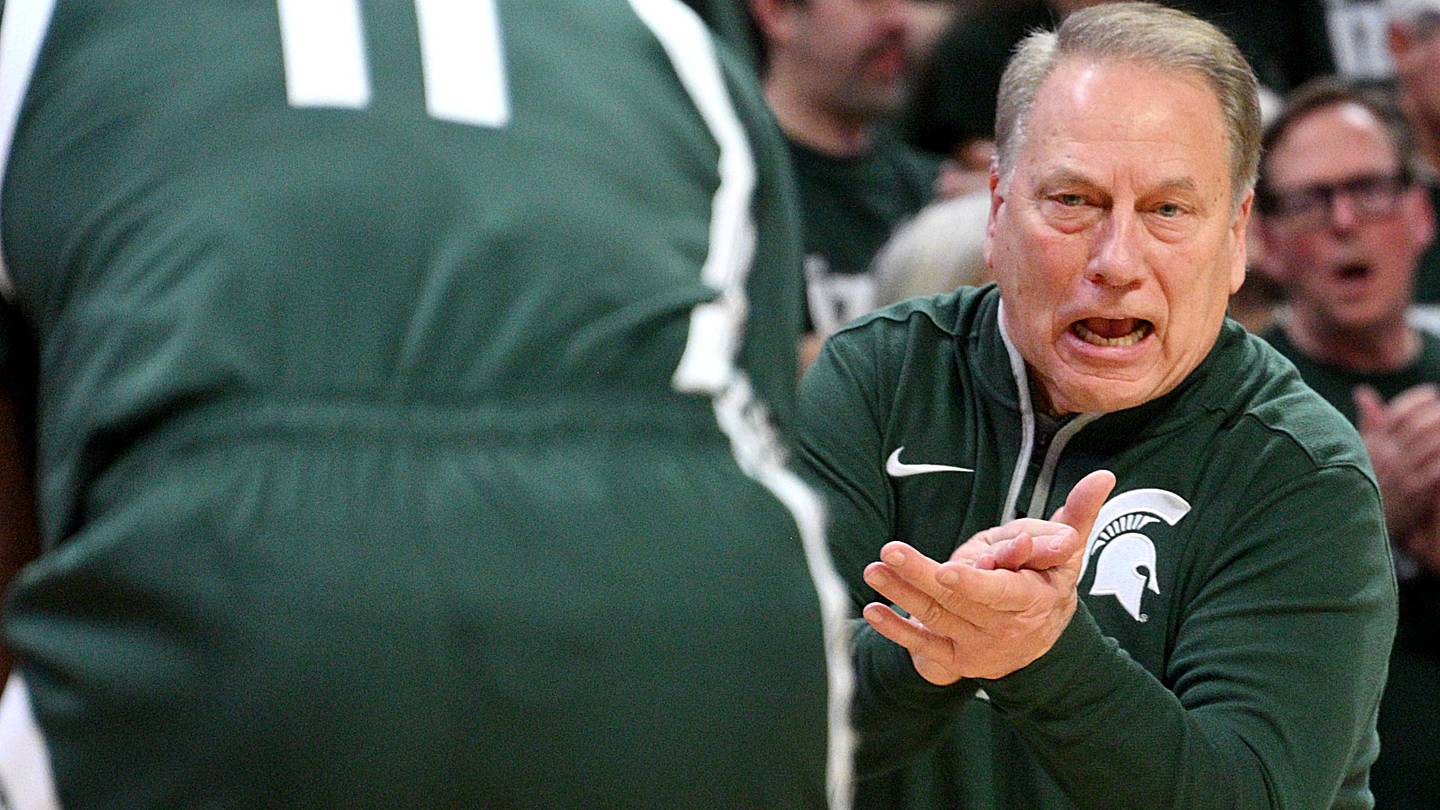 Tom Izzo shares appreciation for Alumni Izzone