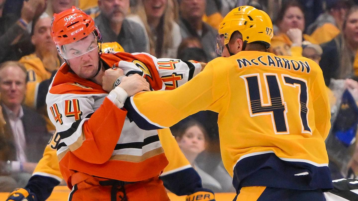 Michael Bunting and Michael McCarron show up in latest Nashville ...