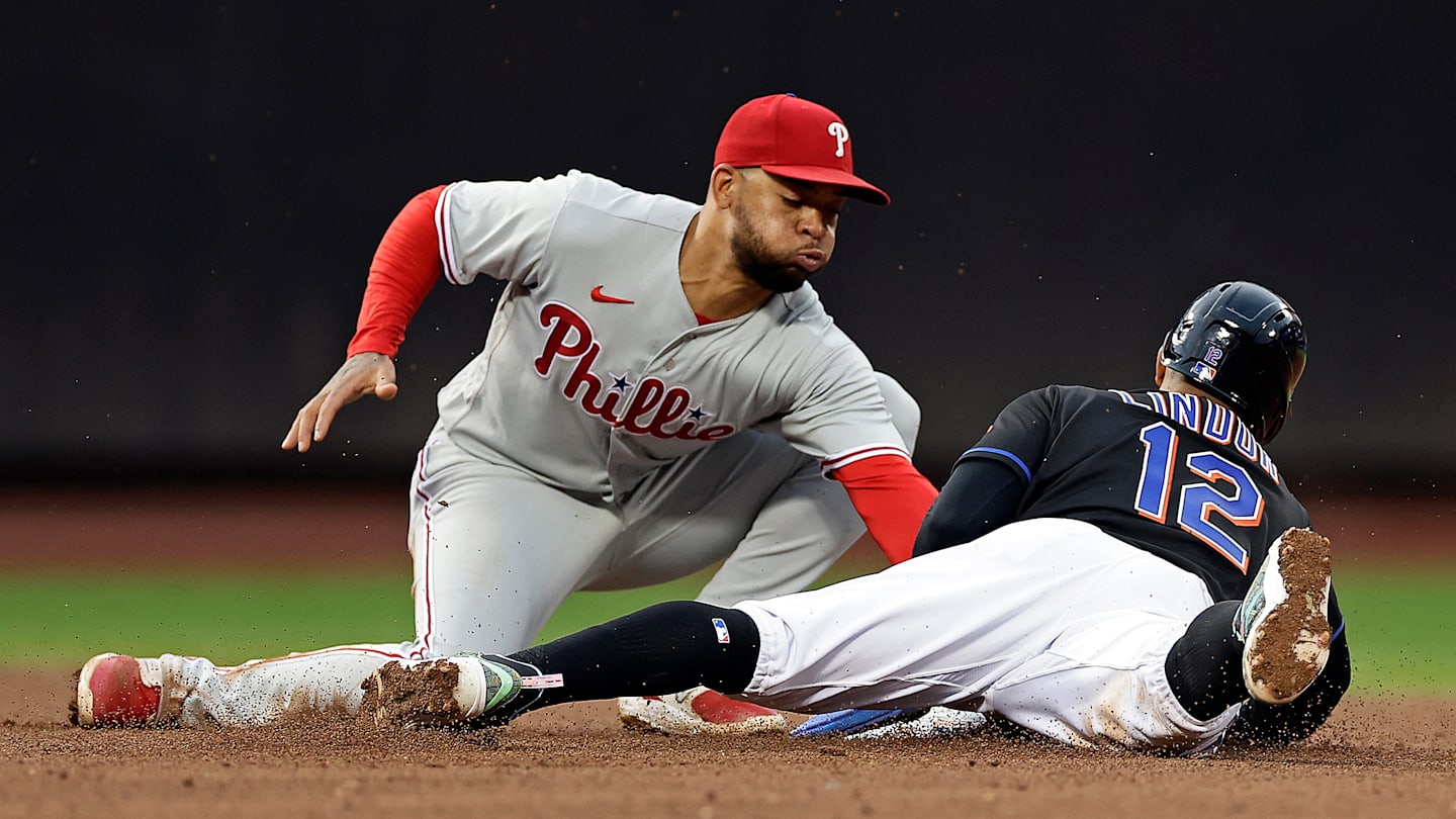 MLB’s new obstruction rule already looks like a massive headache