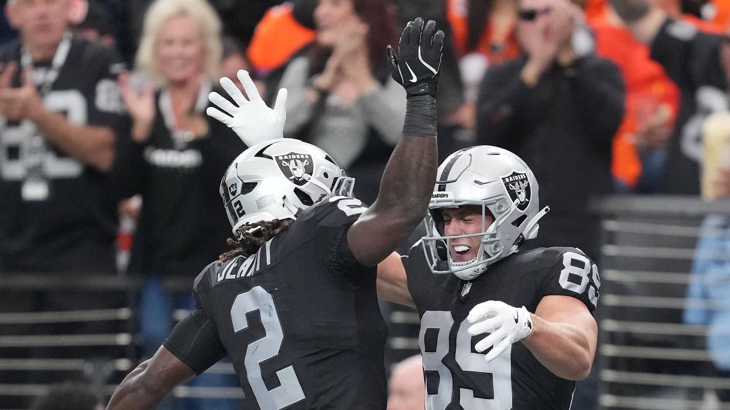 New Coaching Staff Impressed by Raiders Offensive Weapons