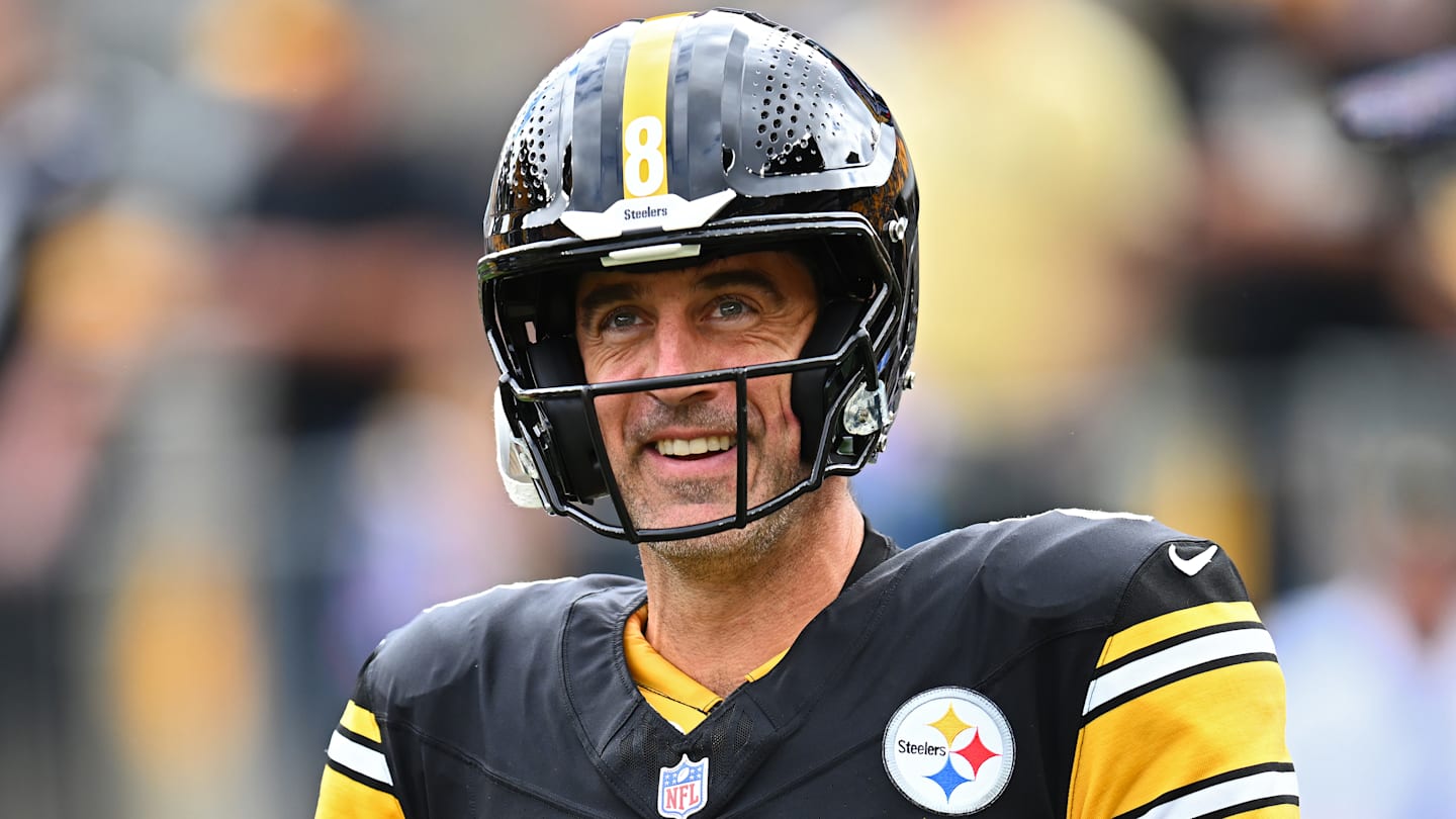 Packers could fix Aaron Rodgers' WR crisis with a trade nobody sees coming