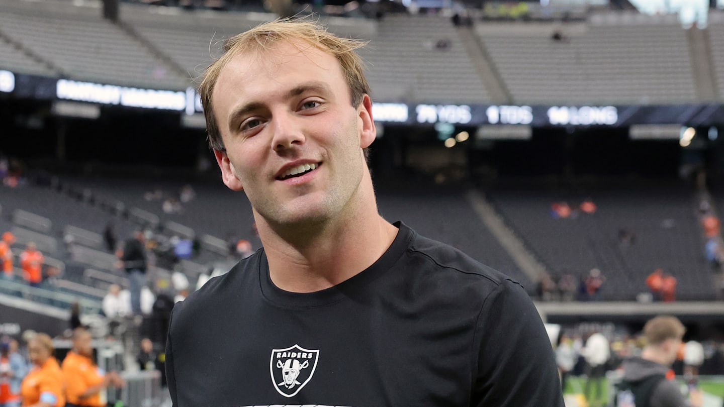 NBA legend tells Raiders TE Brock Bowers he hates him to his face